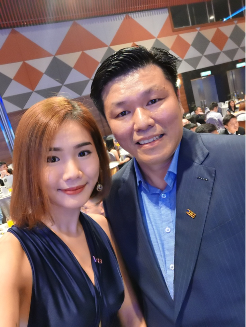 恭喜Sandra Teo 荣获马来西亚100强房产销售精英 - TOP LEADER 领袖