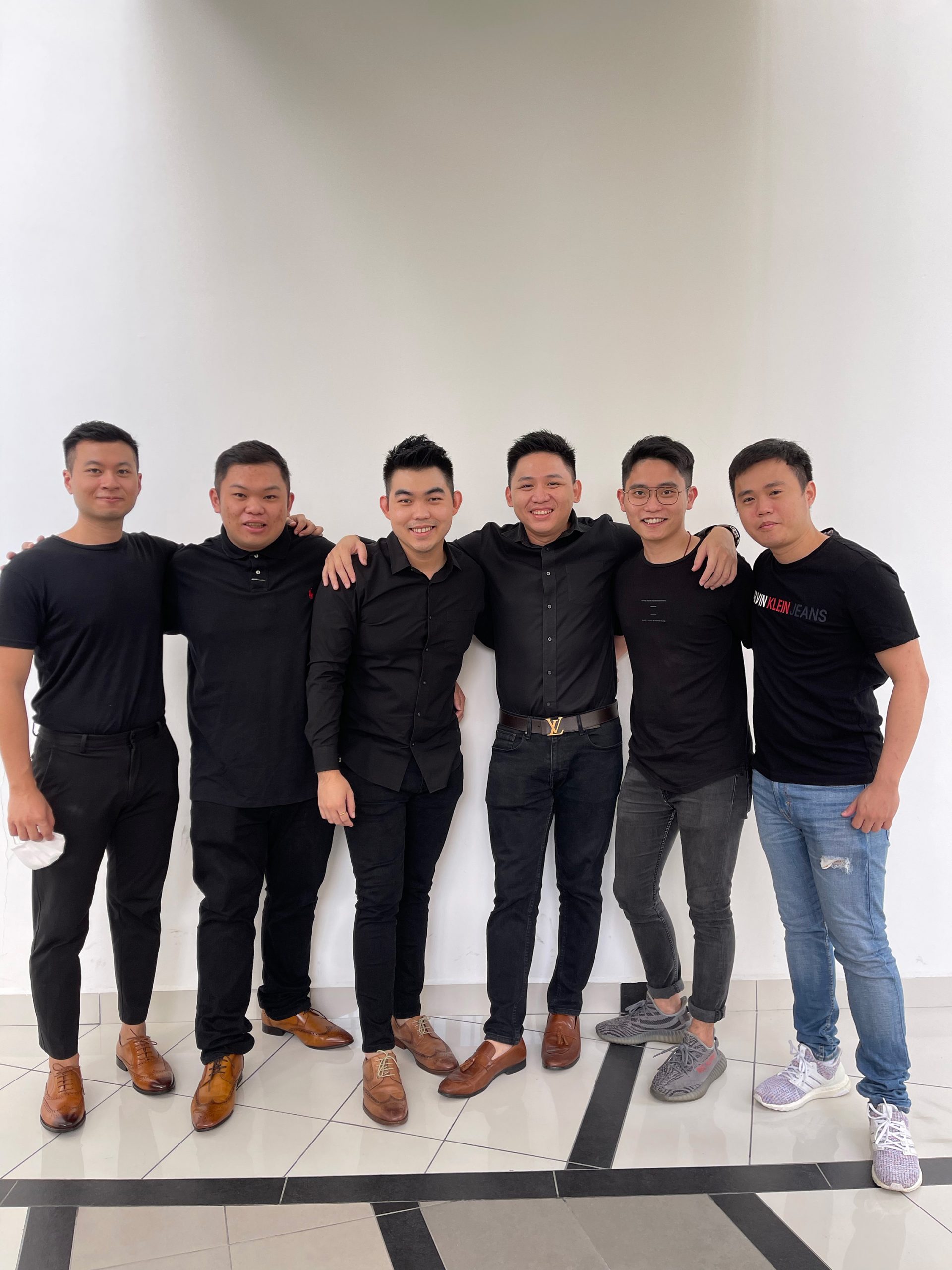 恭喜Carson Lim Chee Lian 荣获马来西亚100强房产销售精英2021 - TOP LEADER 领袖